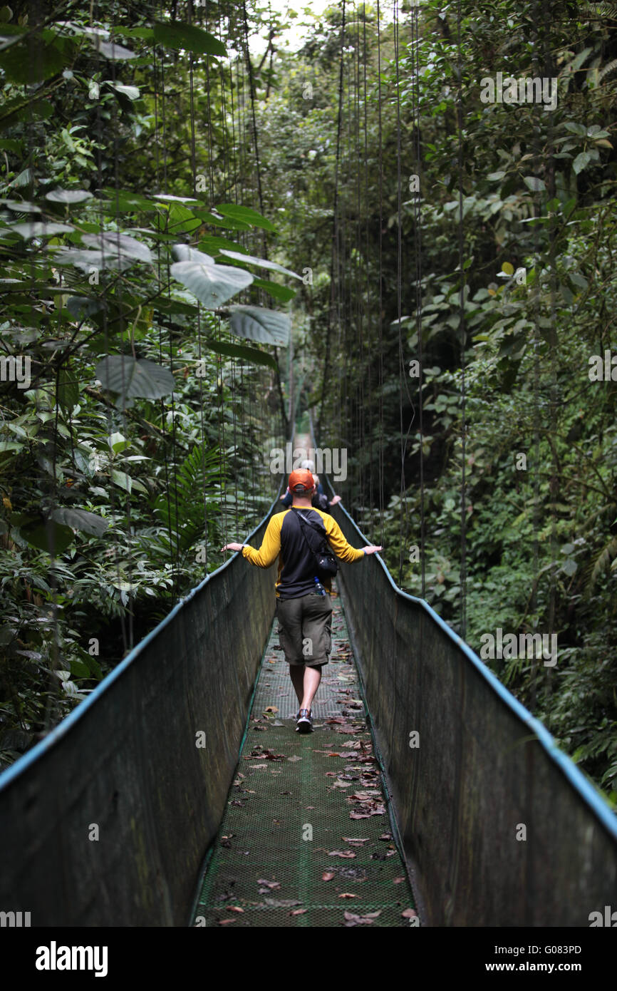 Bridge in rain hi-res stock photography and images - Alamy