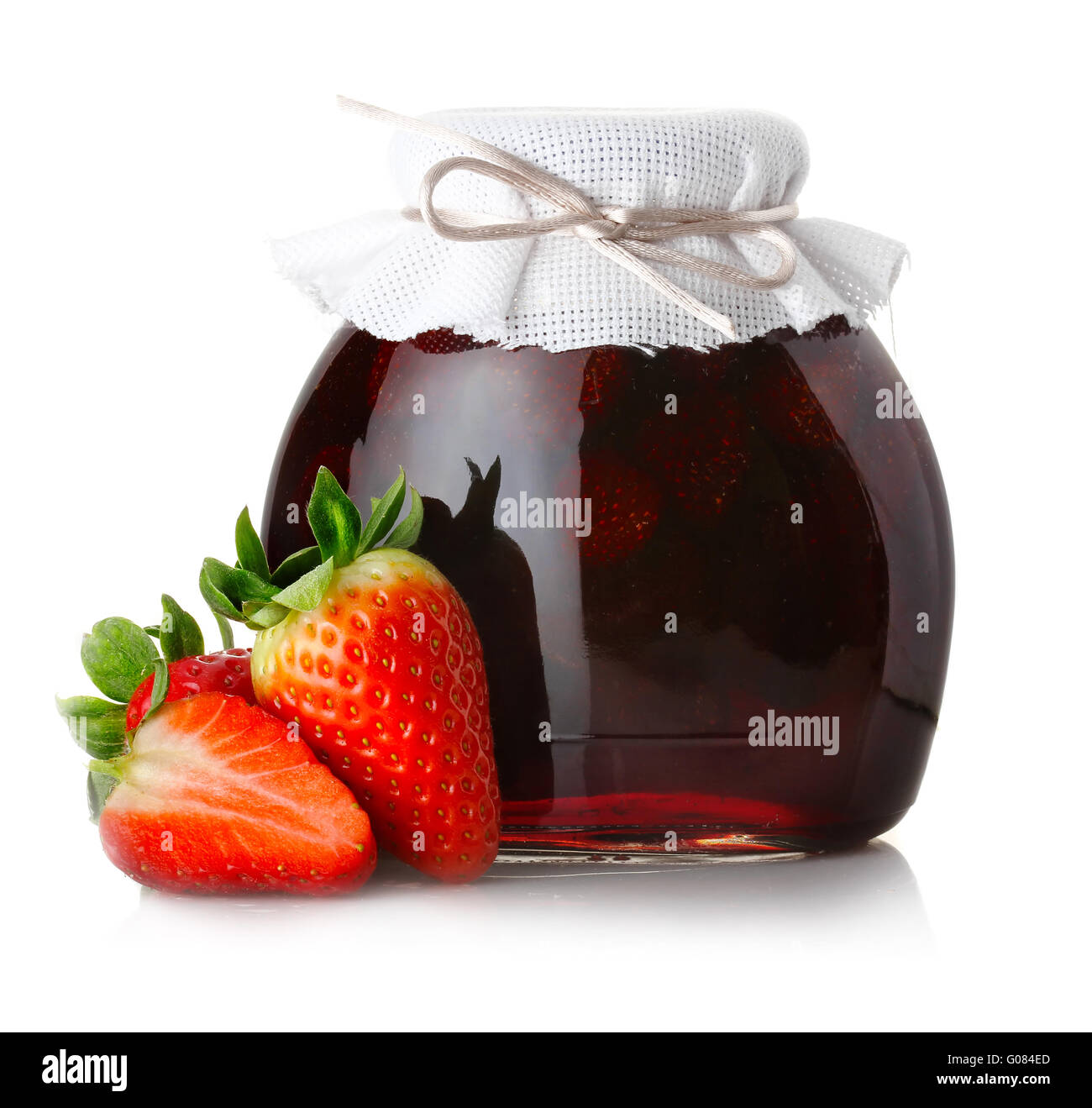 Strawberry jam with ripe strawberries isolated on white Stock Photo - Alamy