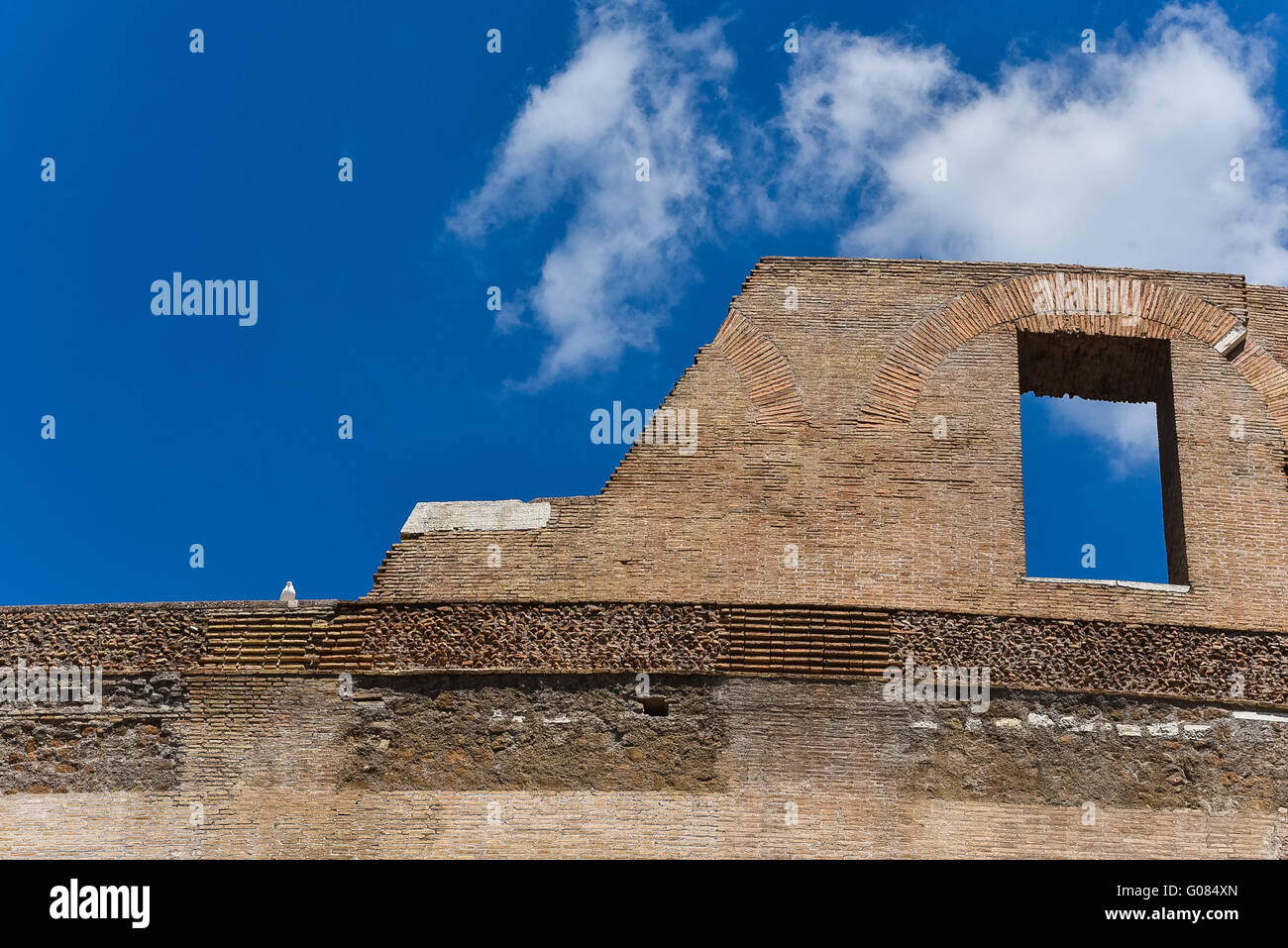 Sky architecture hi-res stock photography and images - Alamy