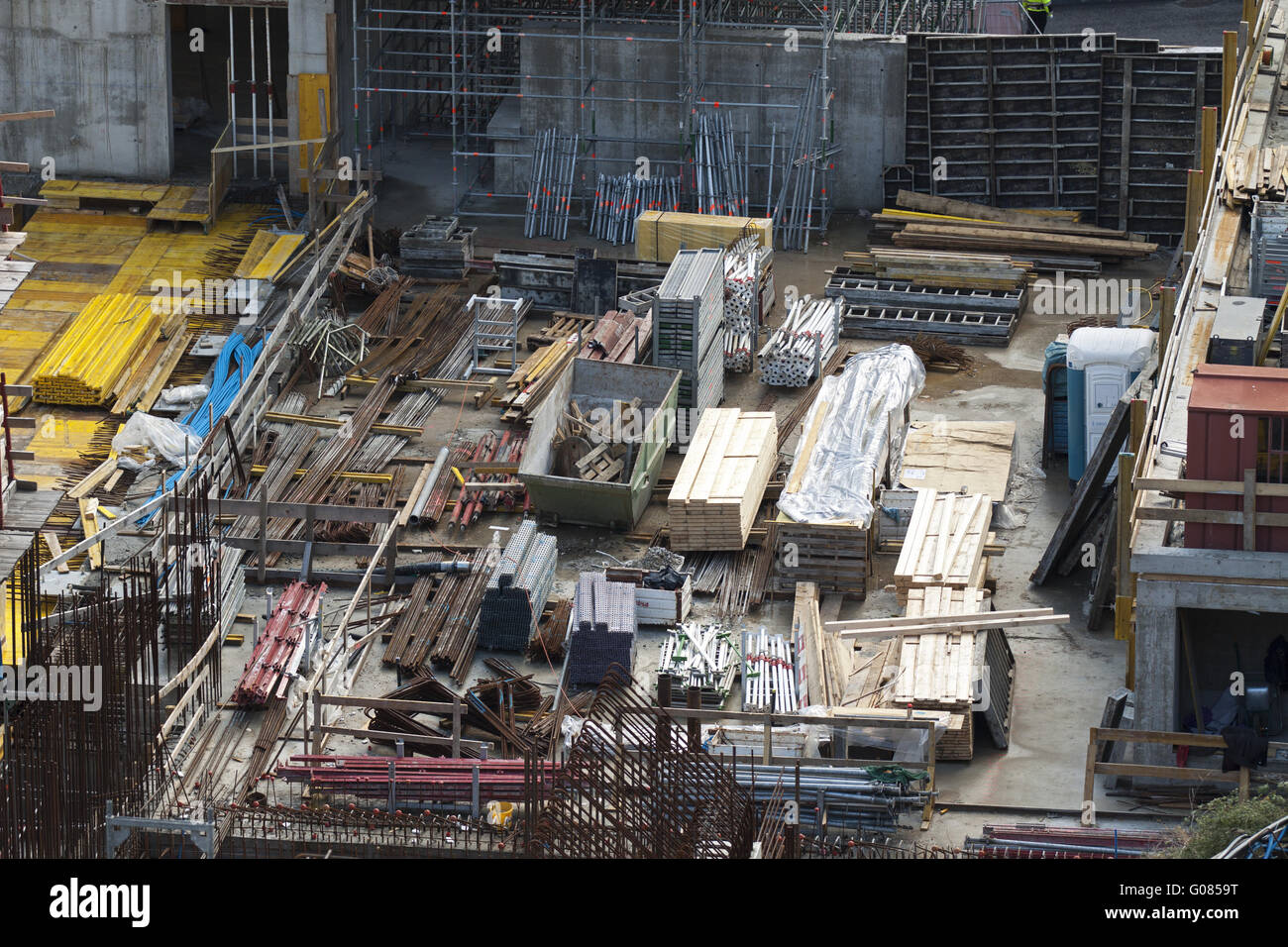 Construction Scaffolding Storage High Resolution Stock Photography and ...