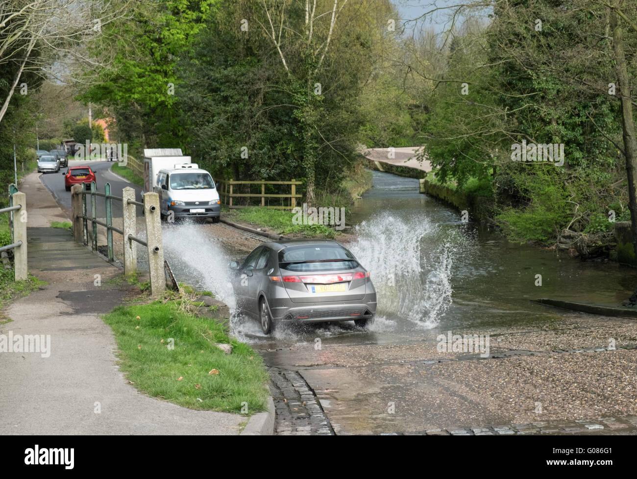 Car water splash hi-res stock photography and images - Alamy