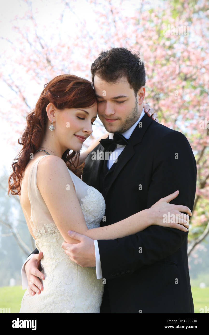 Bride and groom models hi-res stock photography and images - Alamy