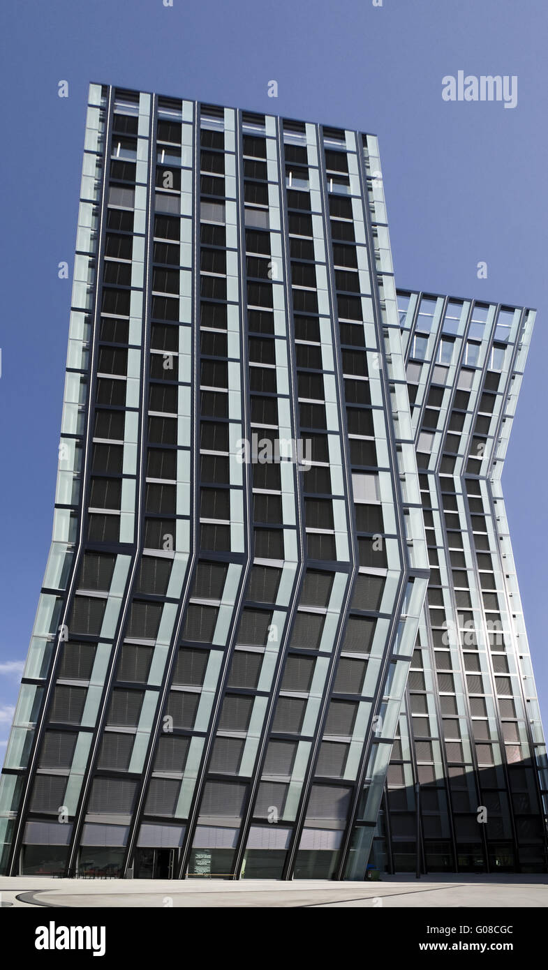 Skyscraper constructions hi-res stock photography and images - Alamy