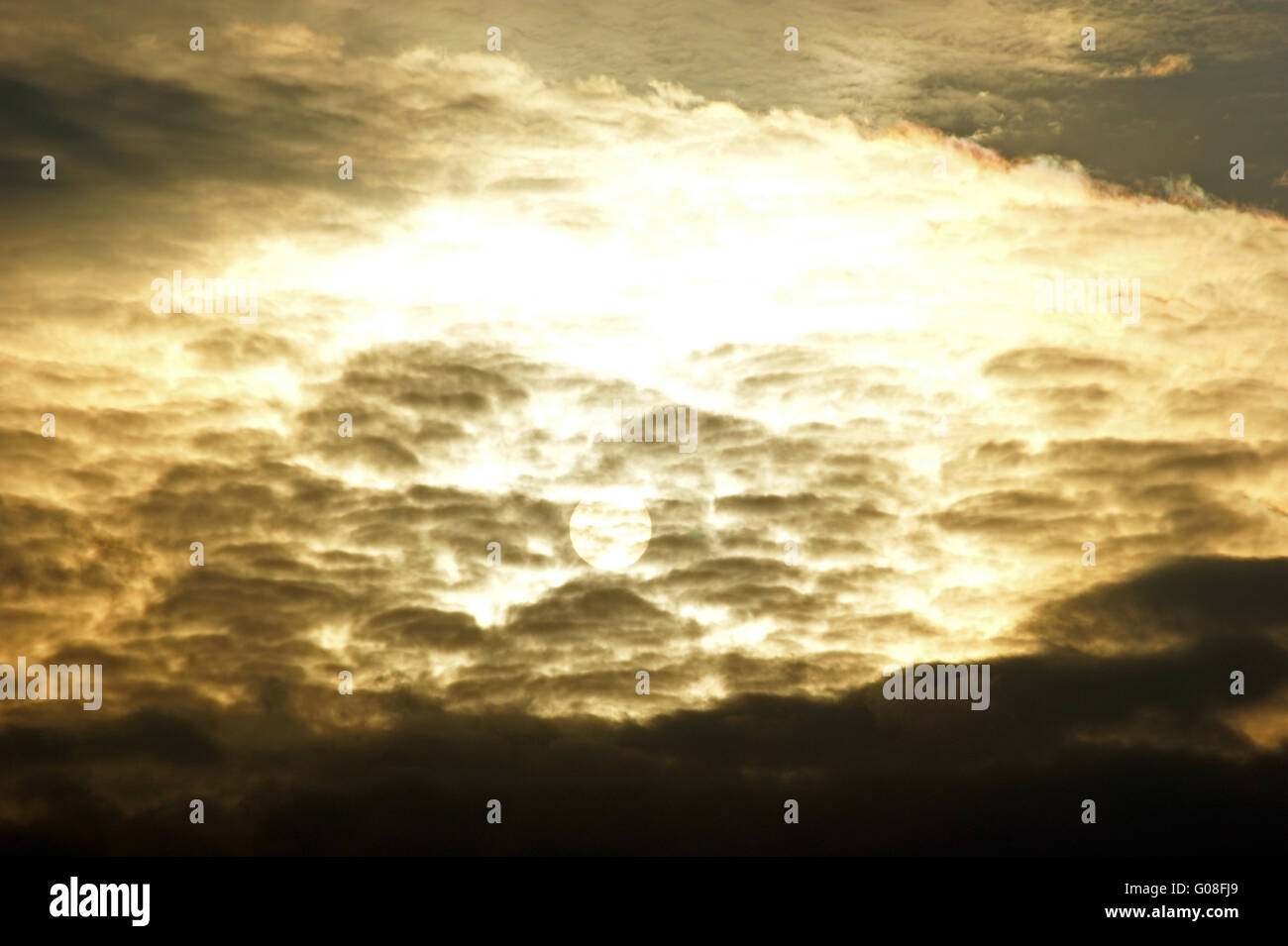 Sunny overcast hi-res stock photography and images - Alamy