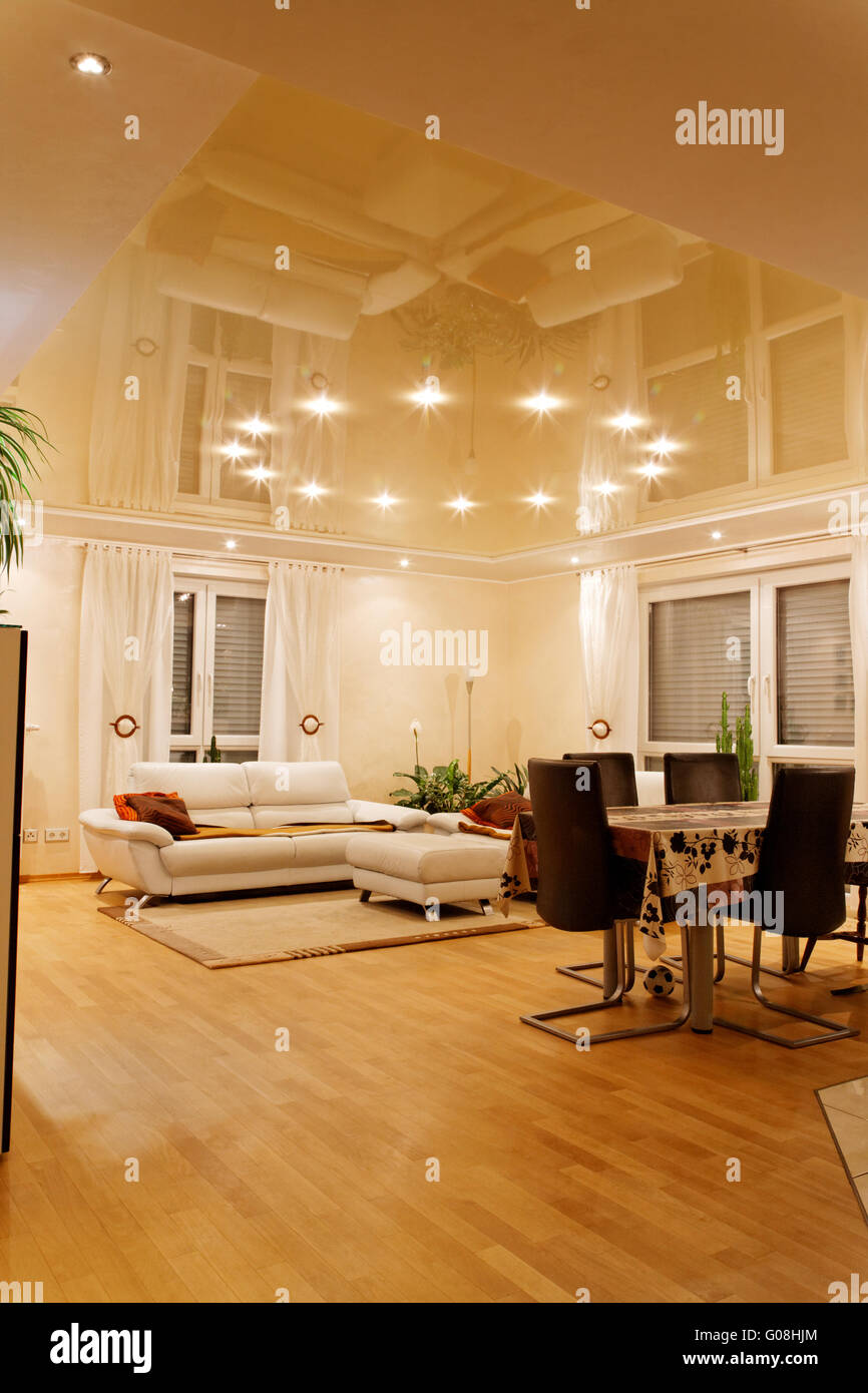 Reflection room hi-res stock photography and images - Alamy