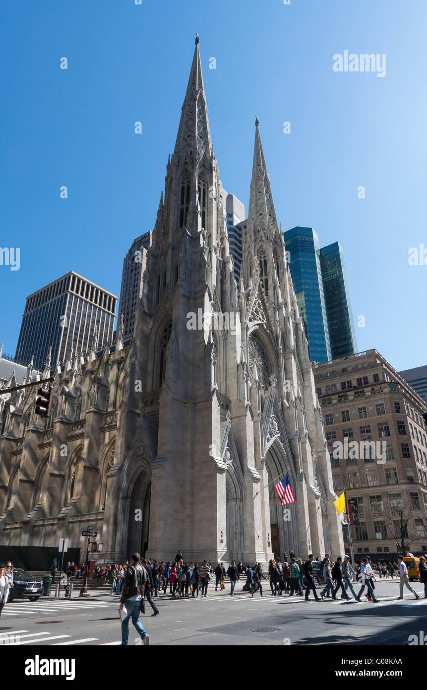Exterior of the front of St. Patrick's Cathedral on Fifth Avenue ...