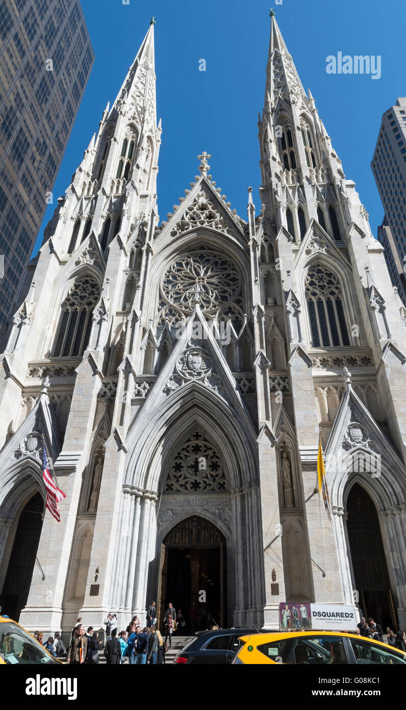 Exterior of the front of St. Patrick's Cathedral on Fifth Avenue ...