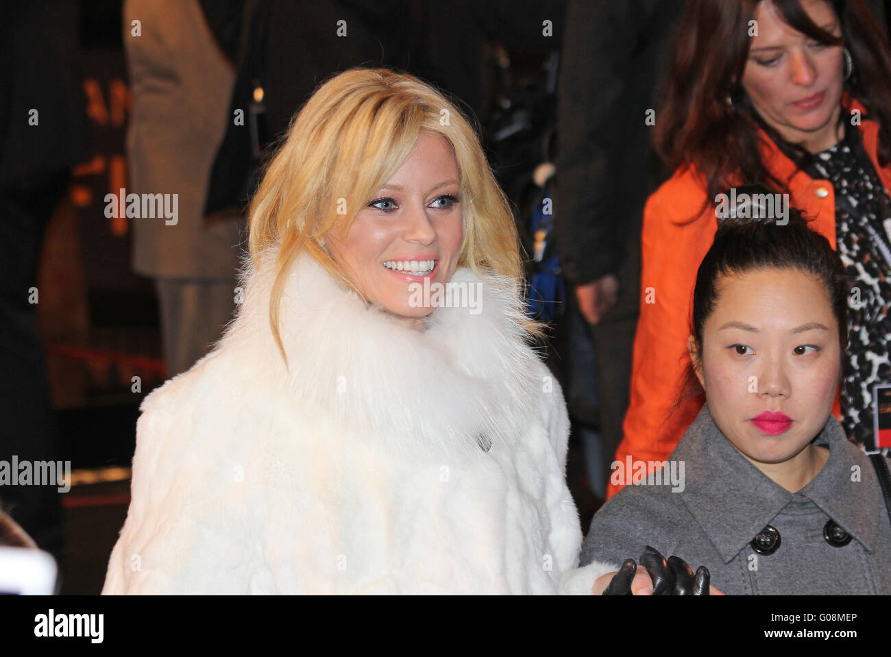 Elizabeth banks hunger games hi-res stock photography and images - Alamy
