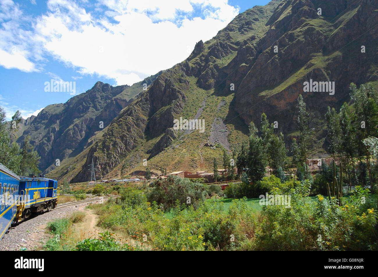 Train peru hi-res stock photography and images - Alamy