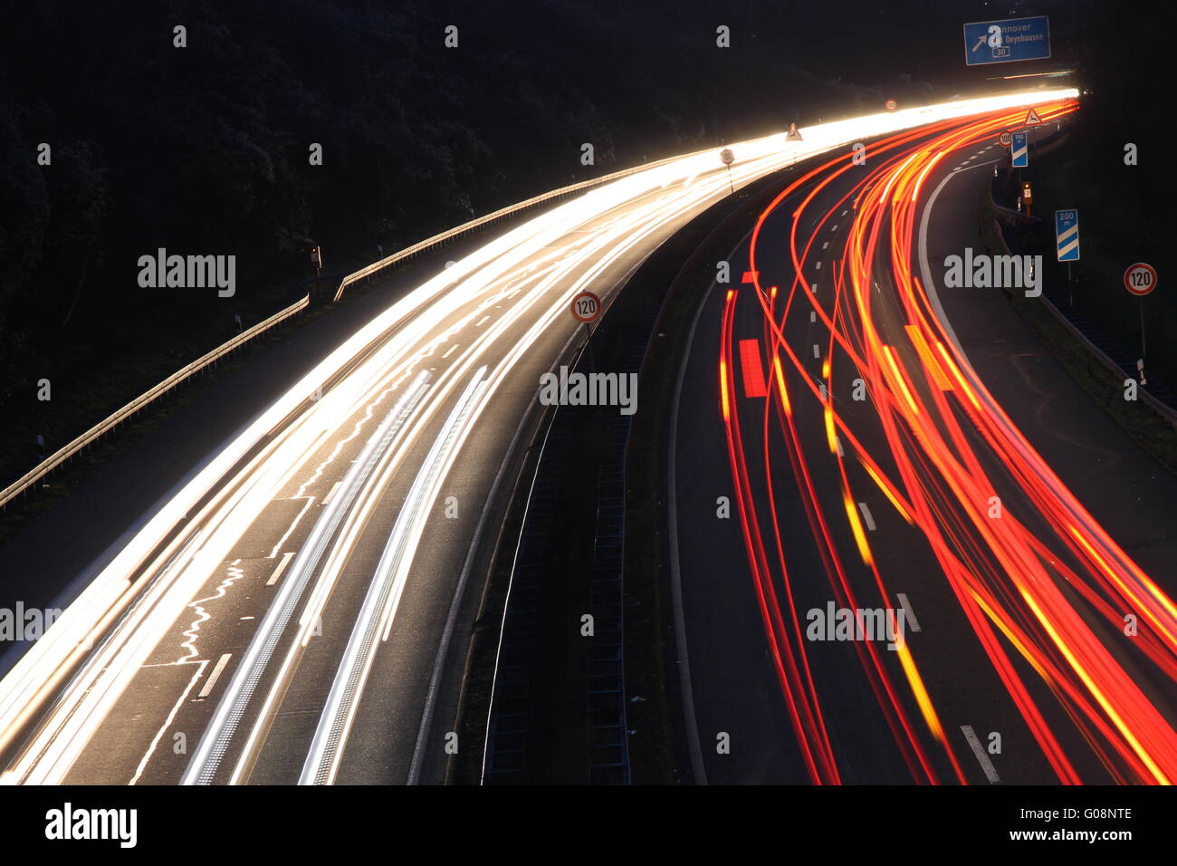 A freeway at night Stock Photo - Alamy