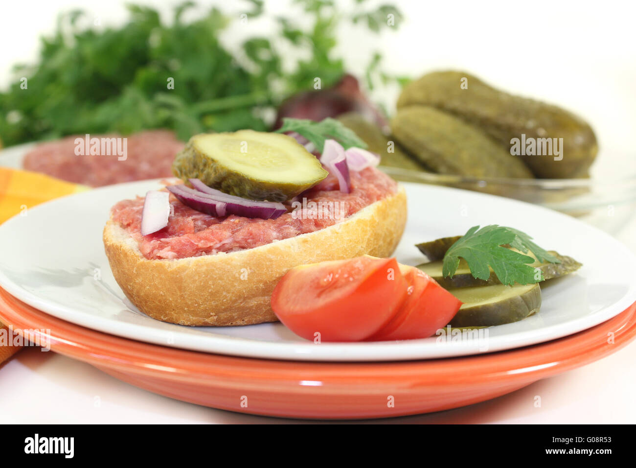 Gehacktes brot hi-res stock photography and images - Alamy
