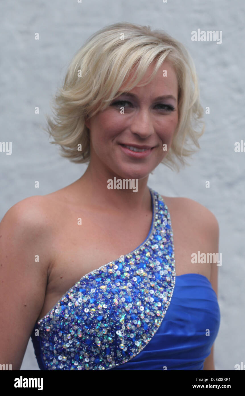 Schlagersaengerin hi-res stock photography and images - Alamy