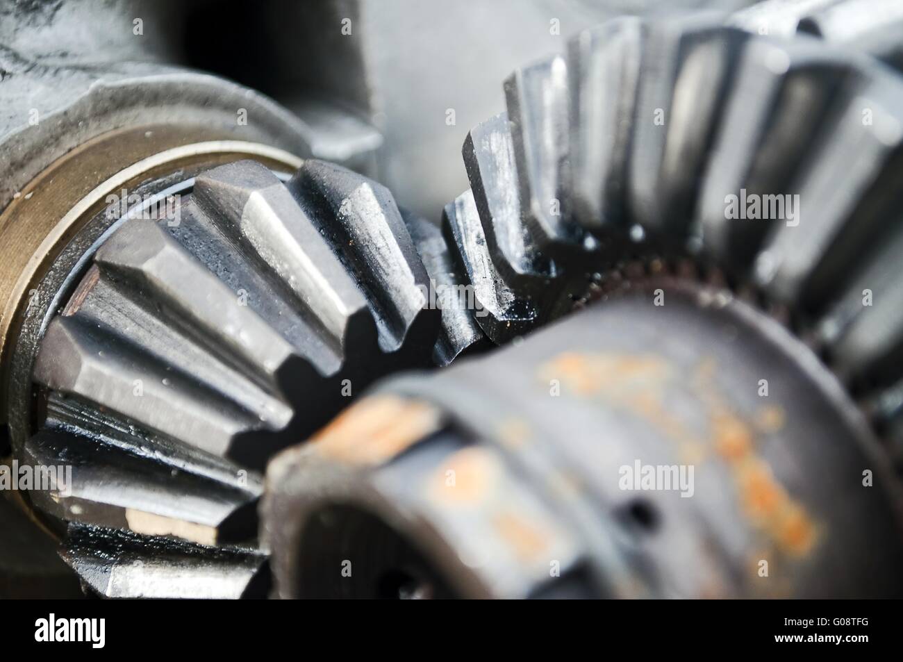 Gear connection hi-res stock photography and images - Alamy