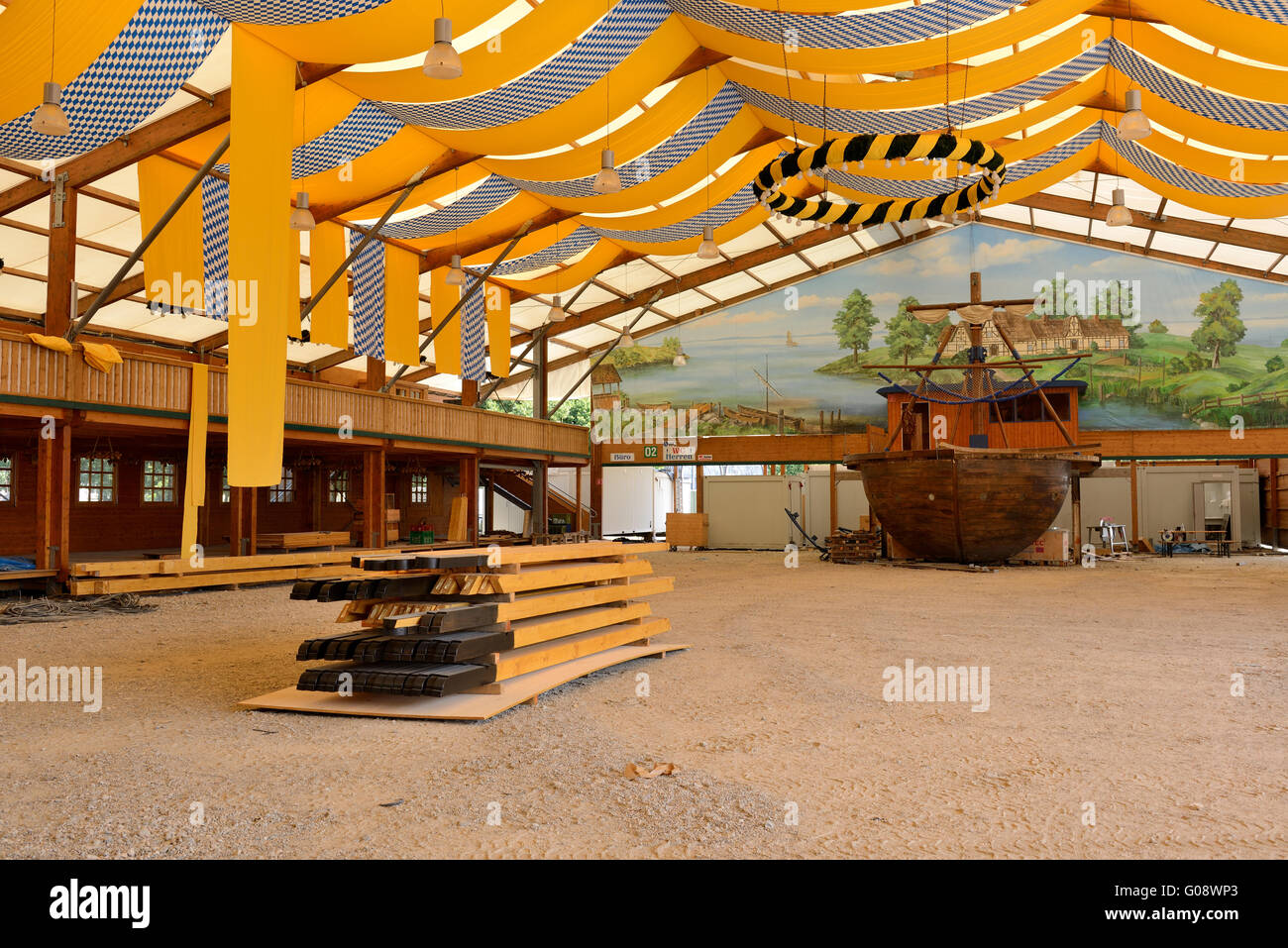 Construction of Beer Hall Stock Photo - Alamy