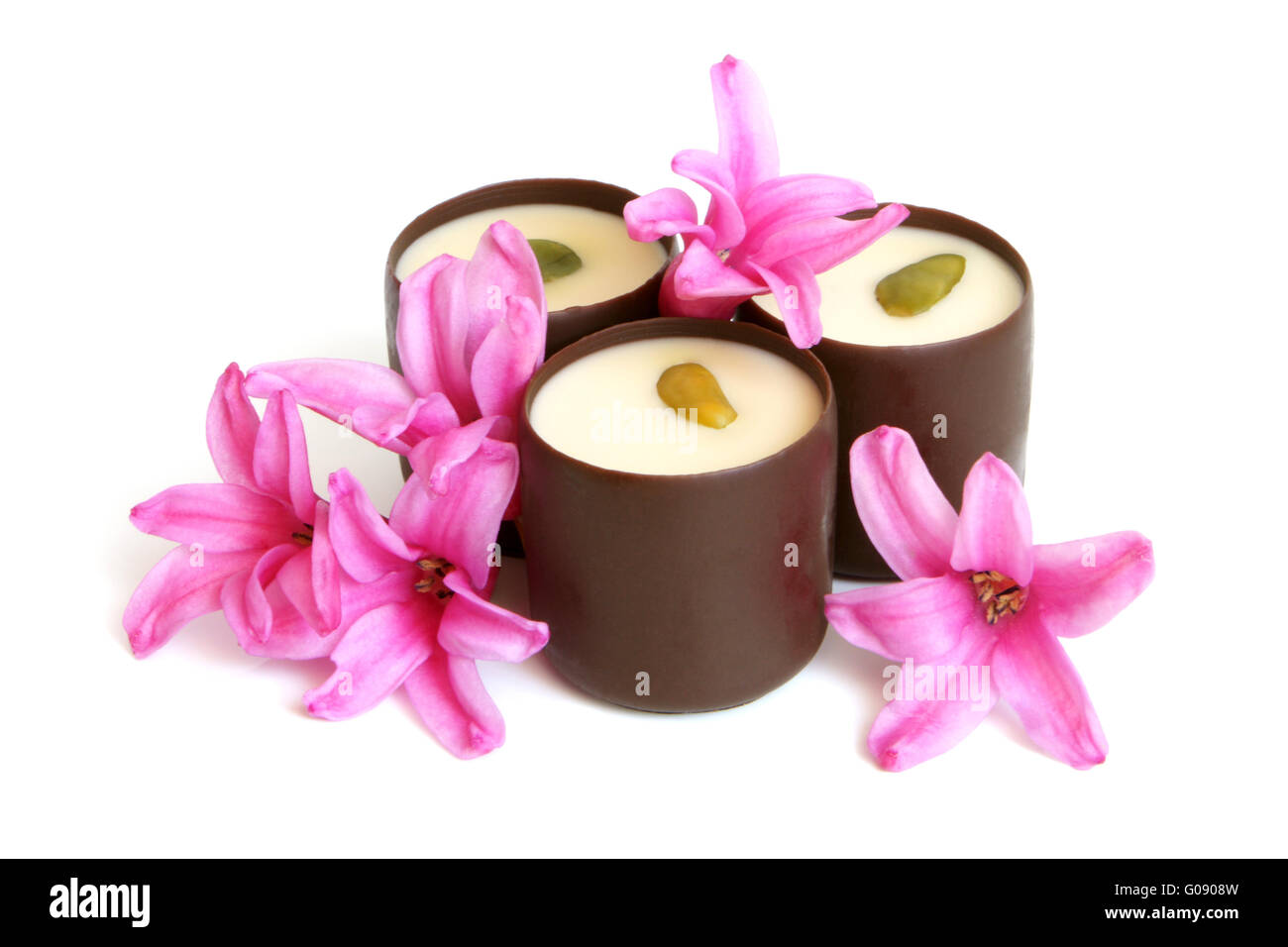 Bouquet of flowers and sweets hi-res stock photography and images - Alamy
