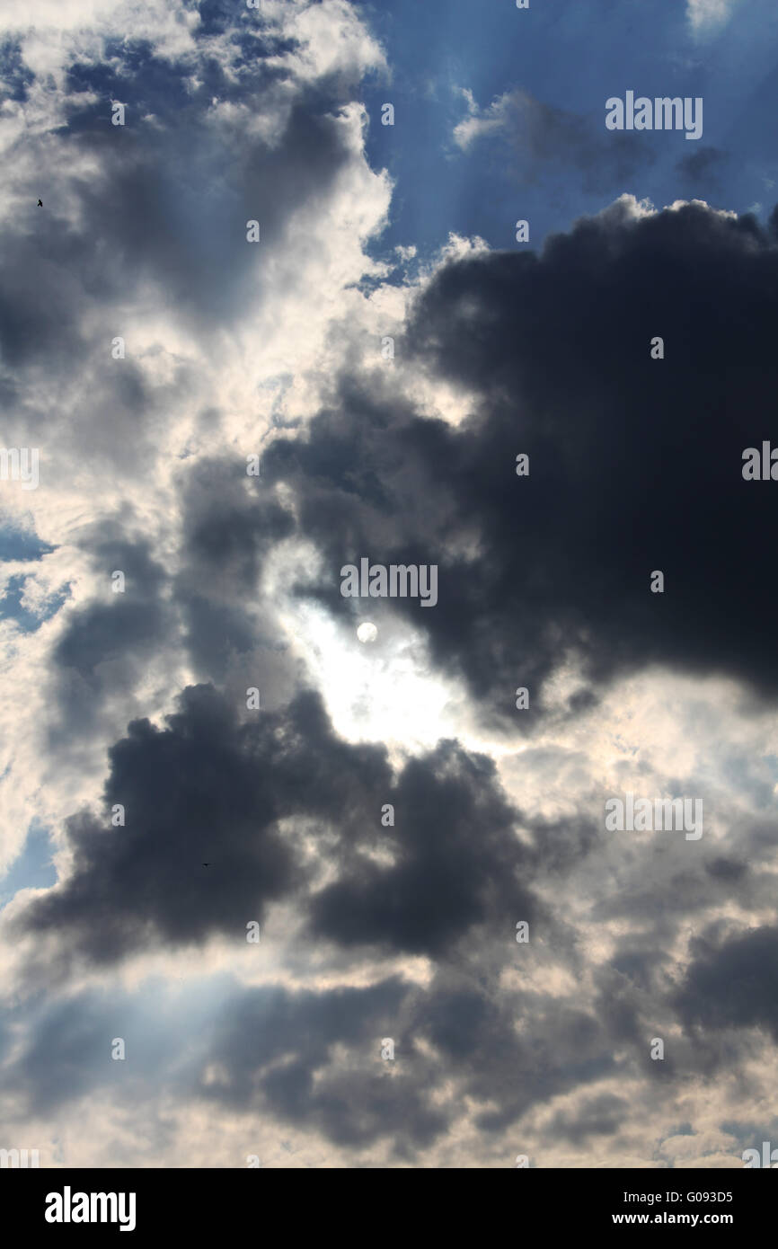 Dull sky cloud hi-res stock photography and images - Alamy