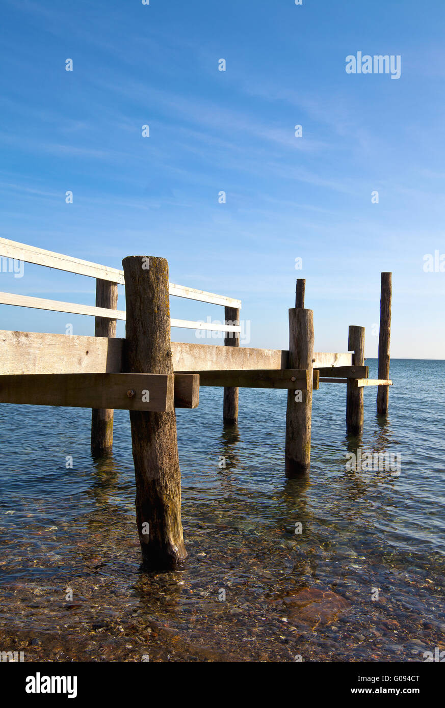 Landing stage holz hi-res stock photography and images - Alamy