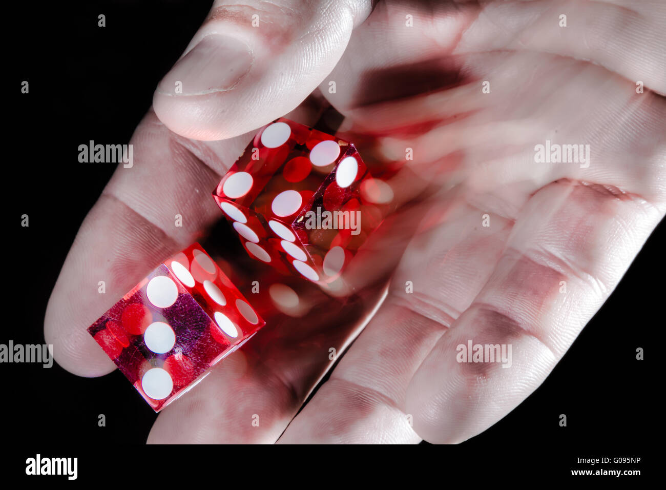 Glückspiel würfel hi-res stock photography and images - Alamy