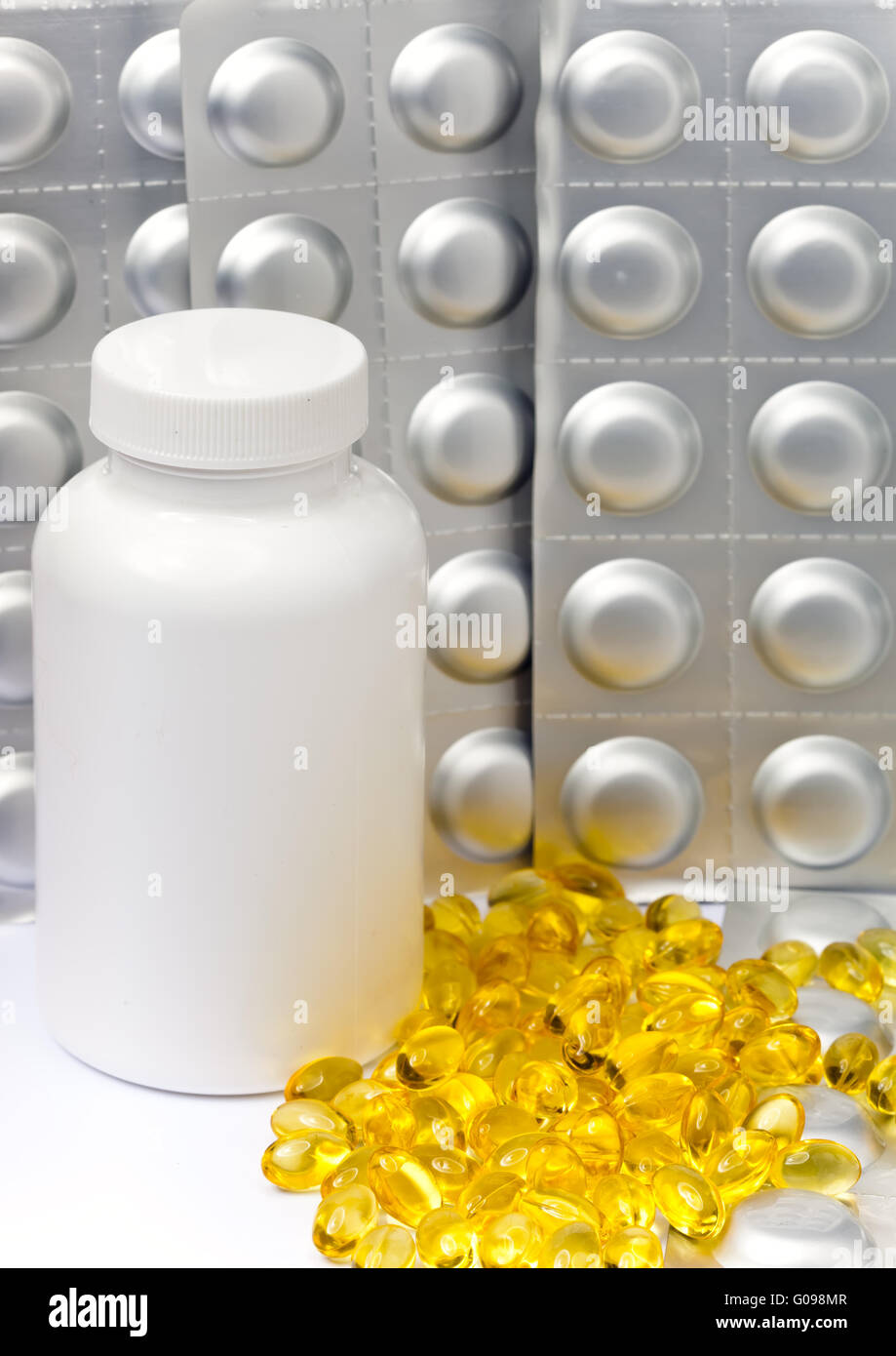 Jar of multivitamin bottle hi-res stock photography and images - Alamy