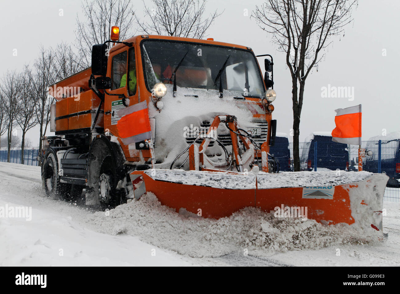 Maintenance winterdienst hi-res stock photography and images - Alamy