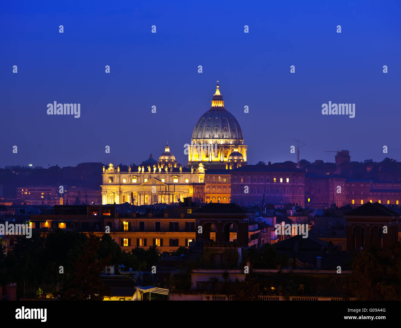 Museum vatican night hi-res stock photography and images - Alamy