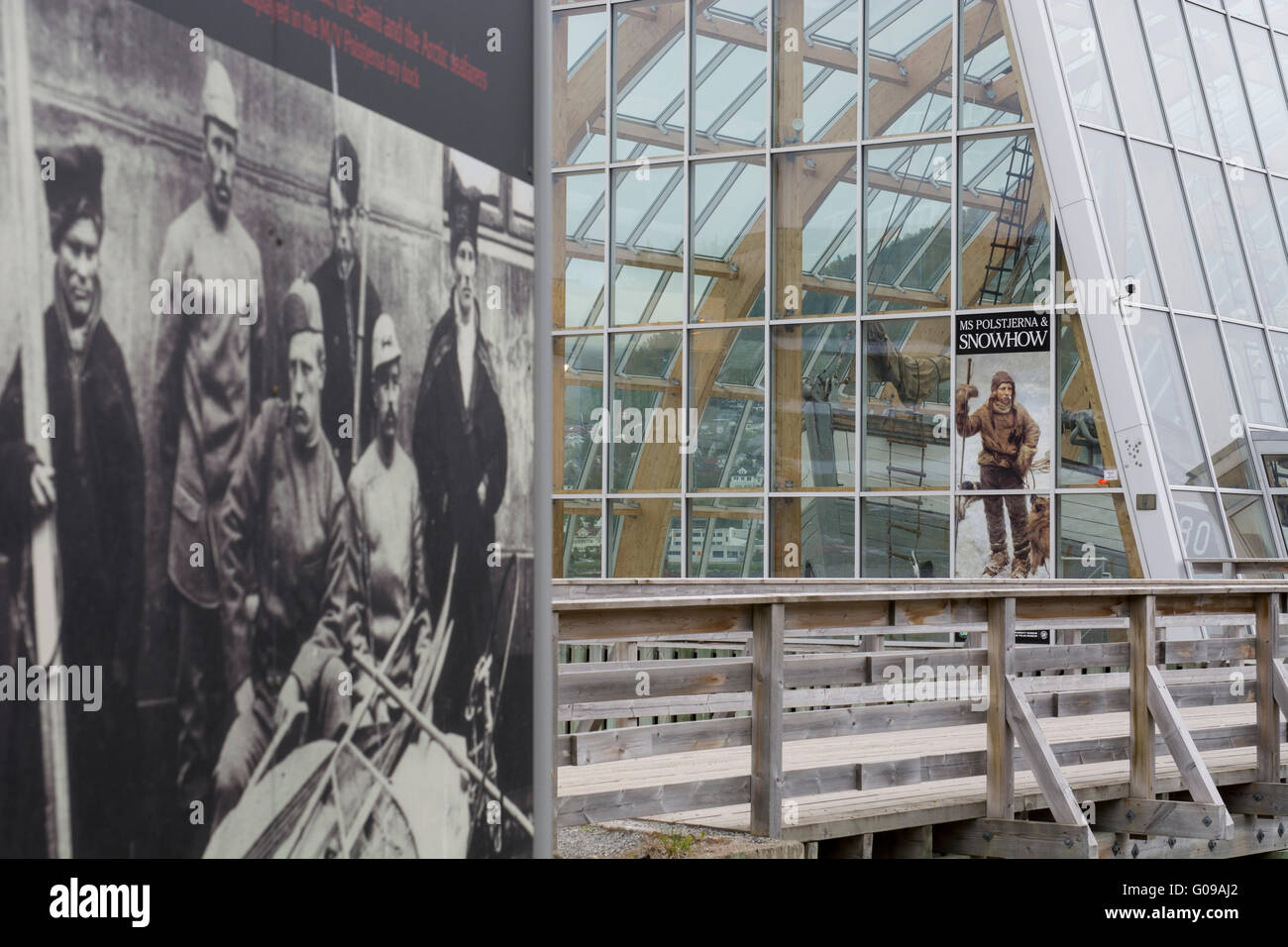 Monument tromso hi-res stock photography and images - Alamy