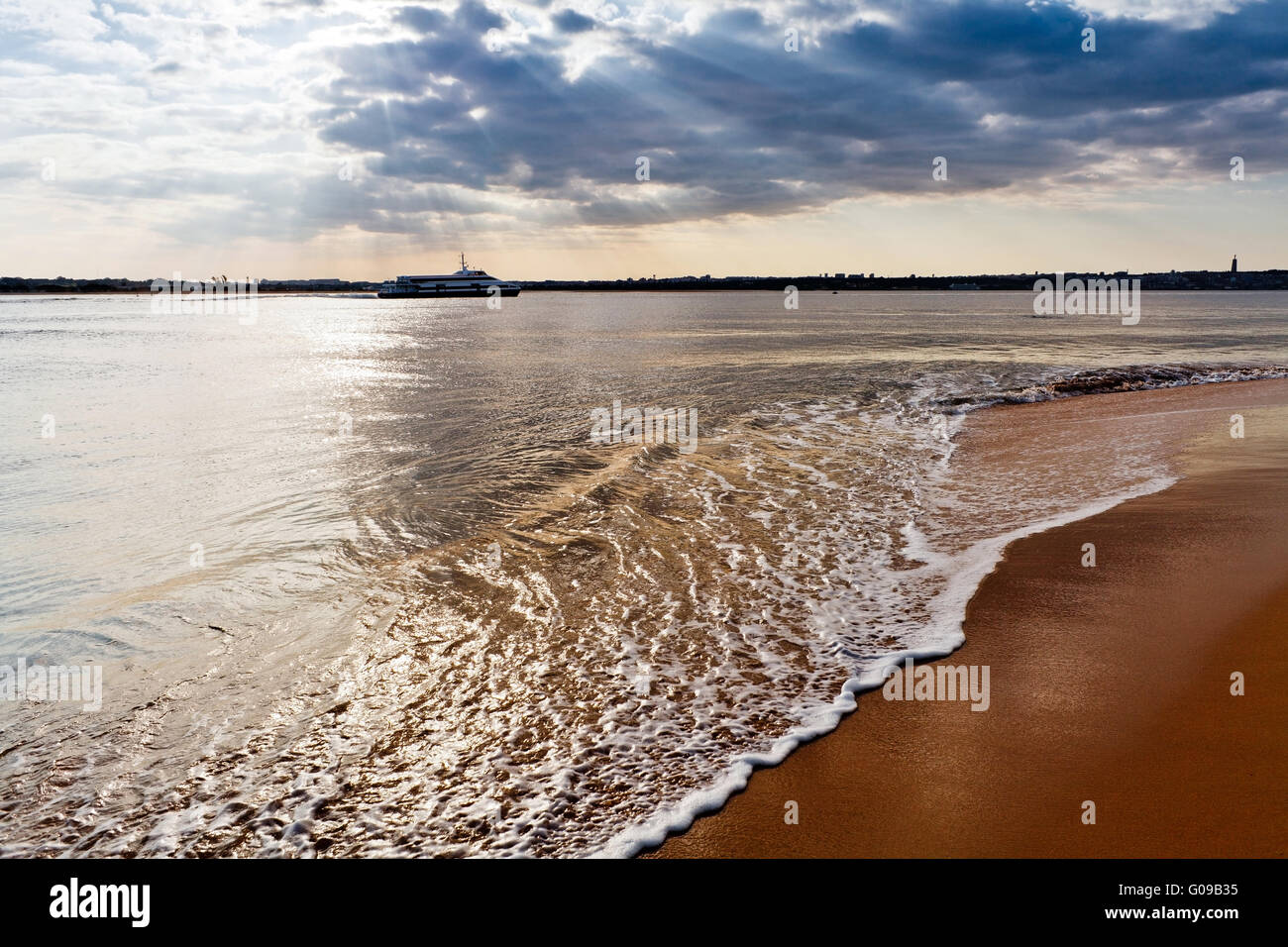 Boat on the Tejo River Stock Photo - Alamy