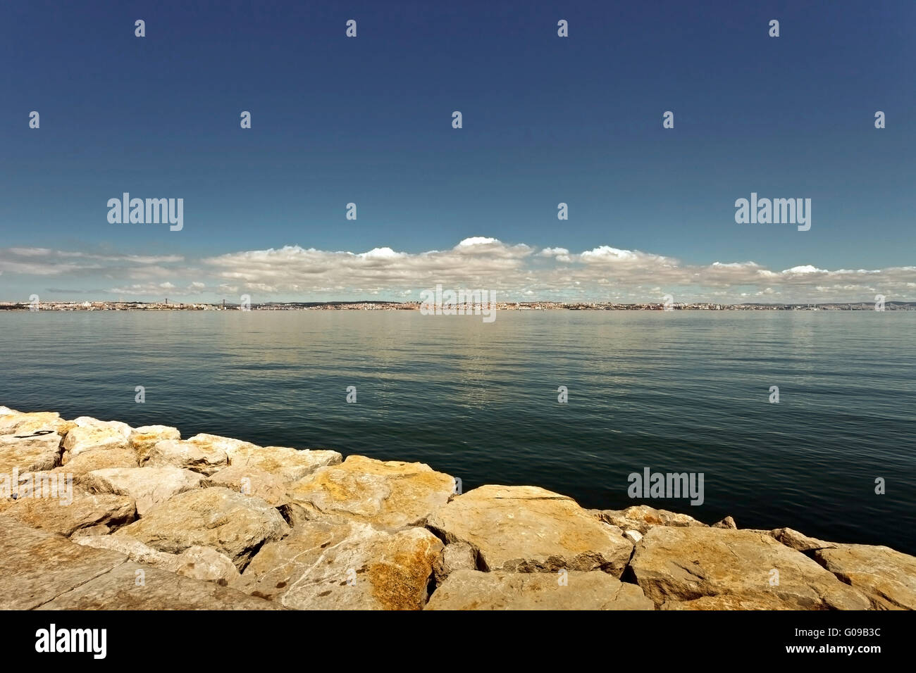 landscape of the Tejo river Stock Photo - Alamy
