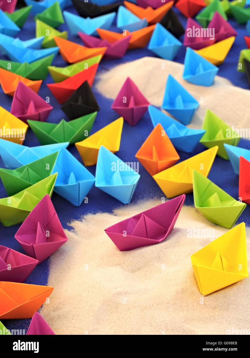 Colorful boats ships hi-res stock photography and images - Alamy