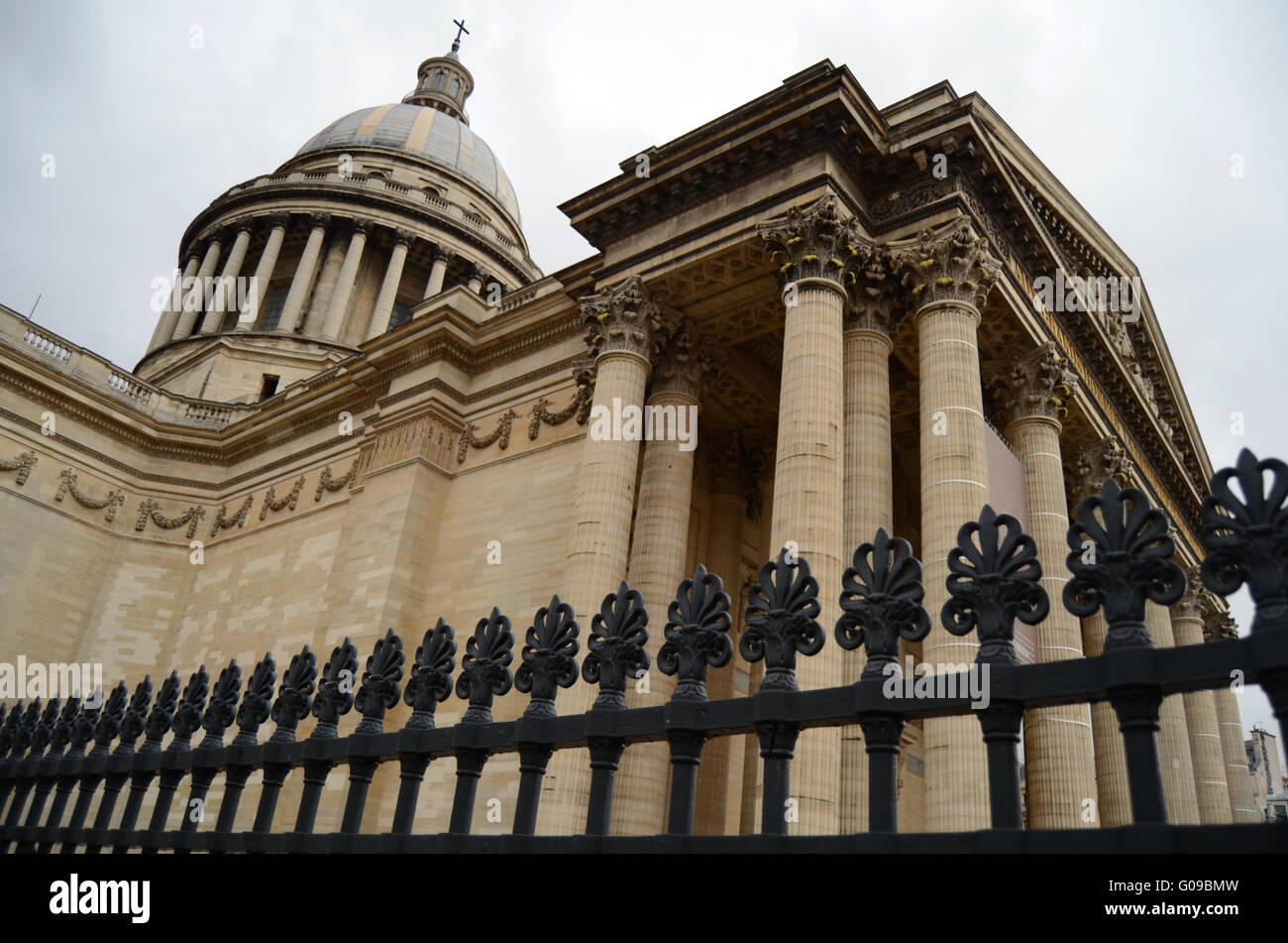 Austere classical architecture hi-res stock photography and images - Alamy