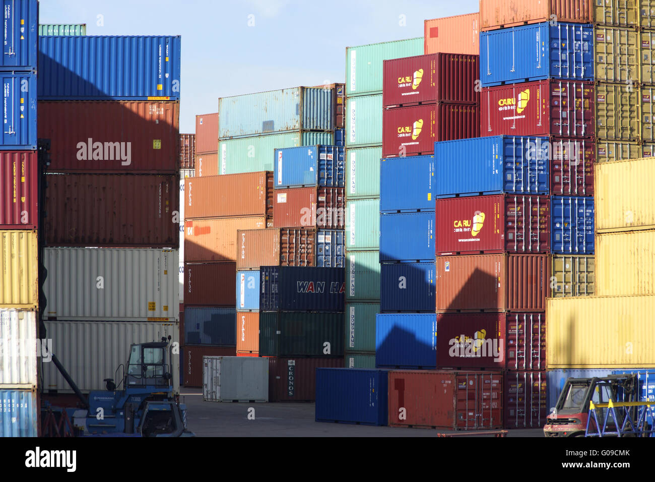 Rotterdam containerhafen hi-res stock photography and images - Alamy