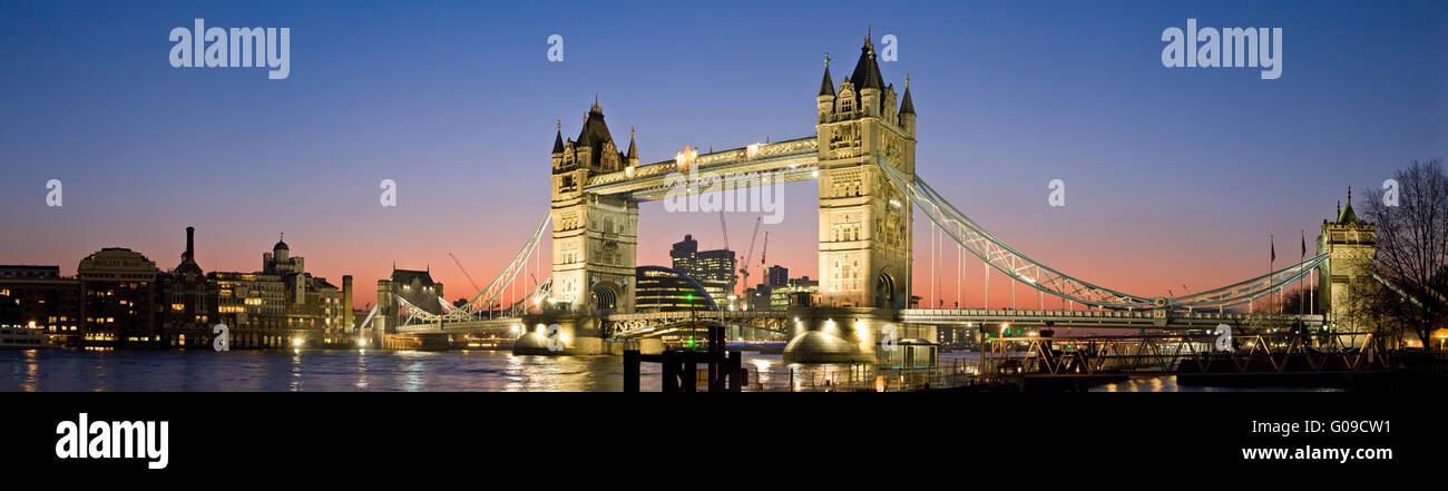 Tower Bridge Panorama Stock Photo - Alamy