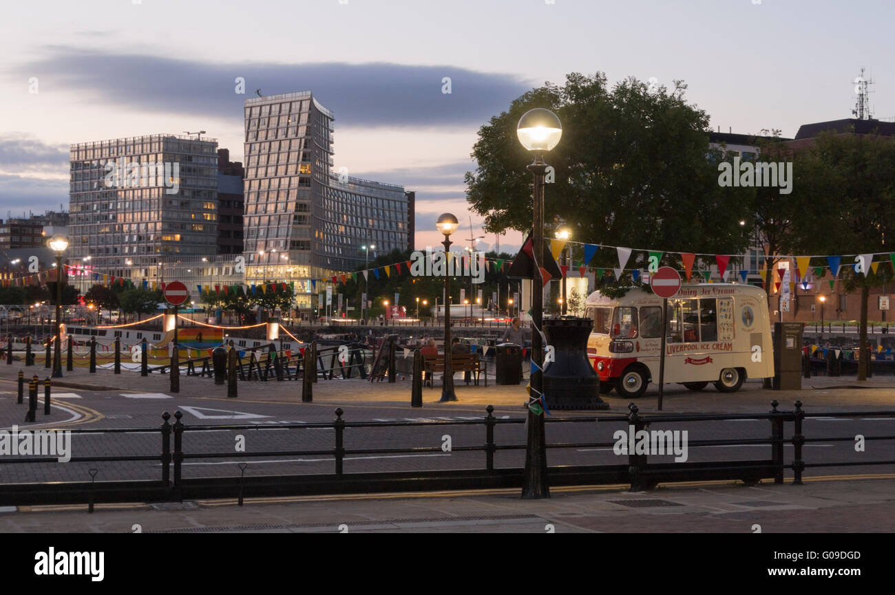 Liverpool salthouse quay hi-res stock photography and images - Alamy