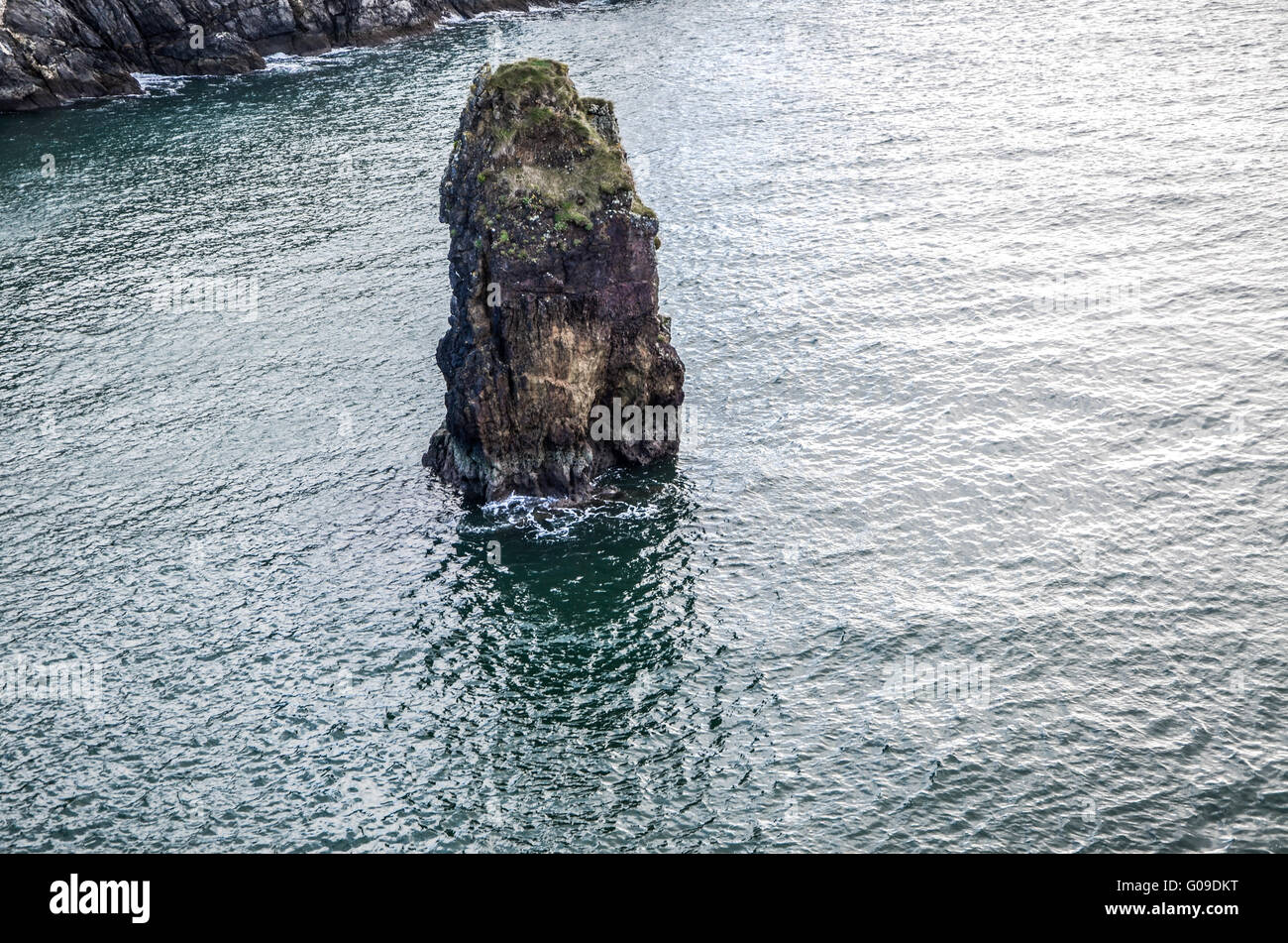 Prominent cliff hi-res stock photography and images - Alamy