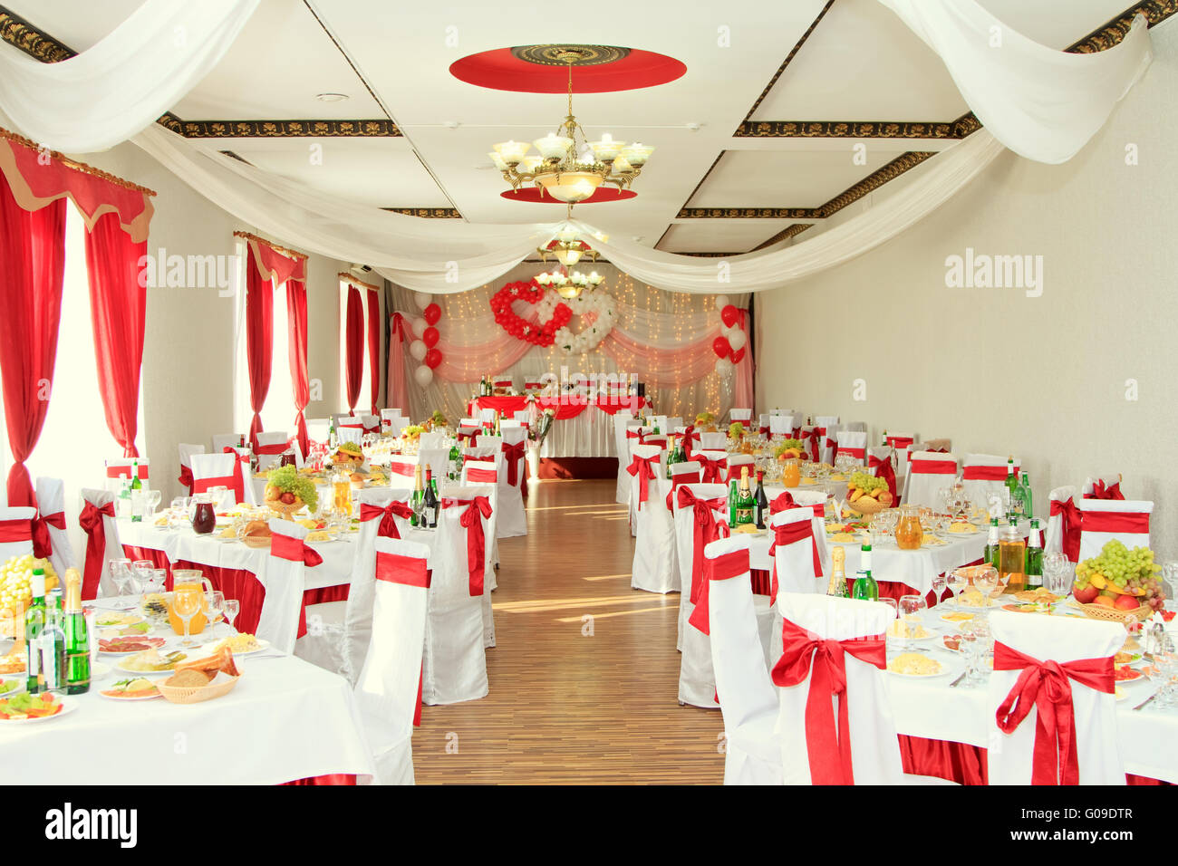 banquet hall or other function facility set for fine dining Stock Photo ...