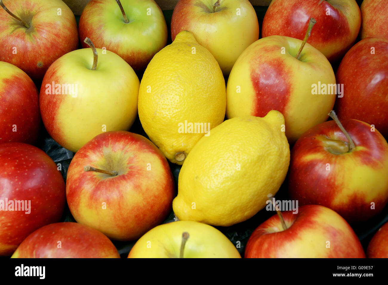 Vitamin packed lemons hi-res stock photography and images - Alamy