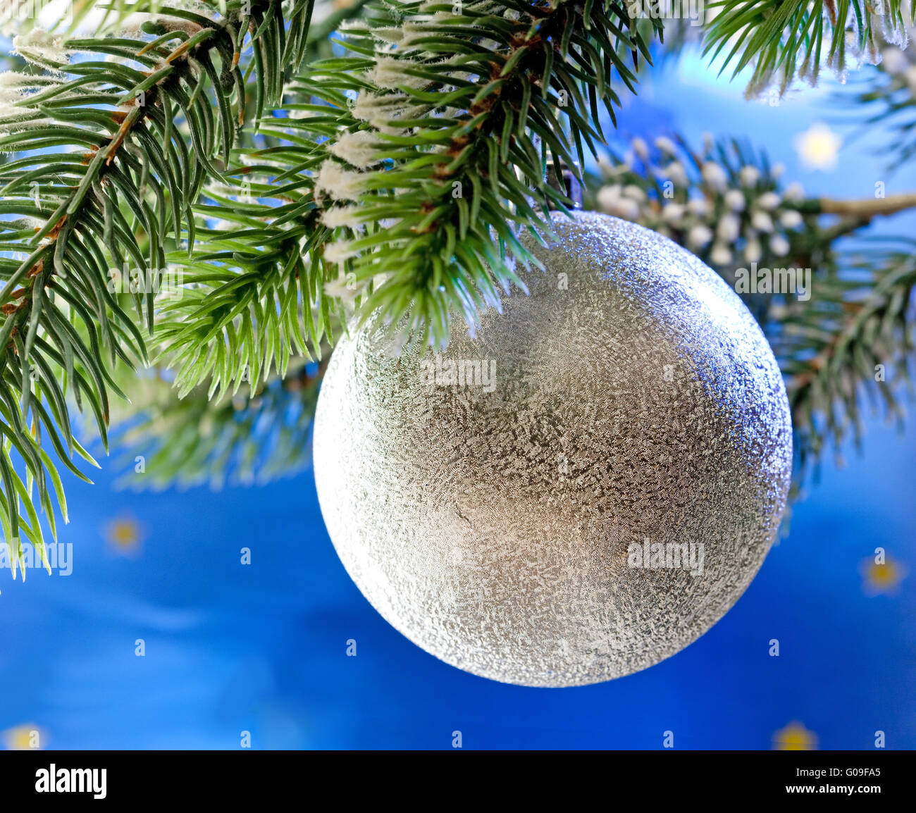 Ball on a branch hi-res stock photography and images - Alamy