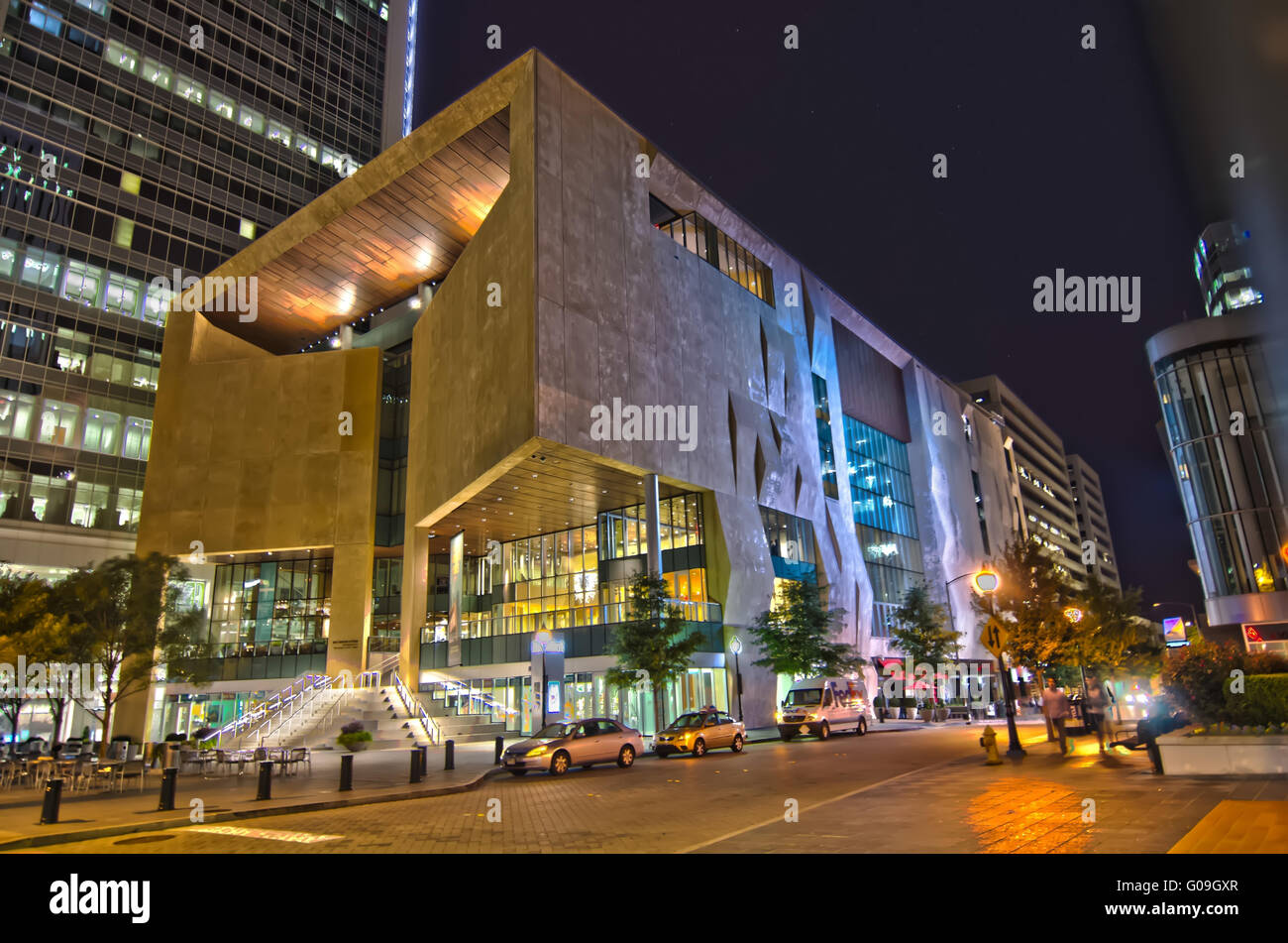 buildings and architecture around mint museum in charlotte north ...