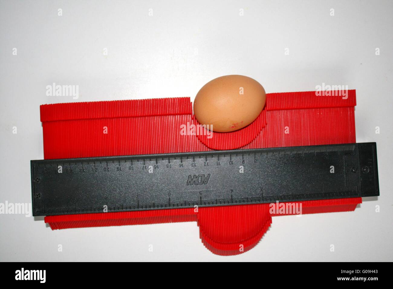 Forming forms hi-res stock photography and images - Alamy