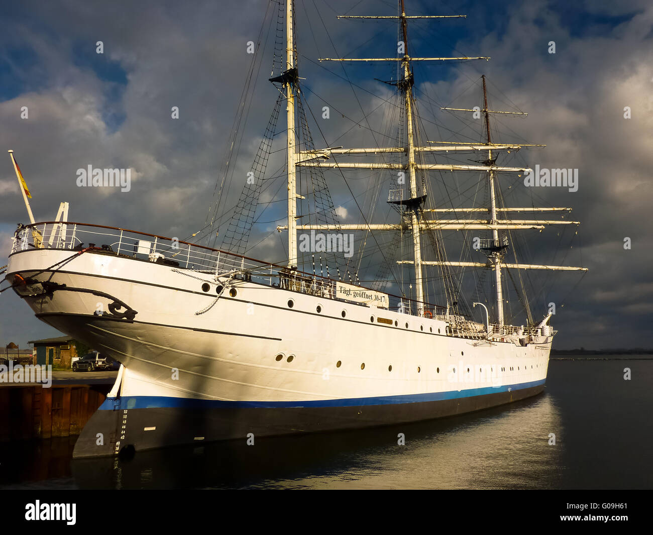 sailing boat Gorch Fock Stock Photo - Alamy
