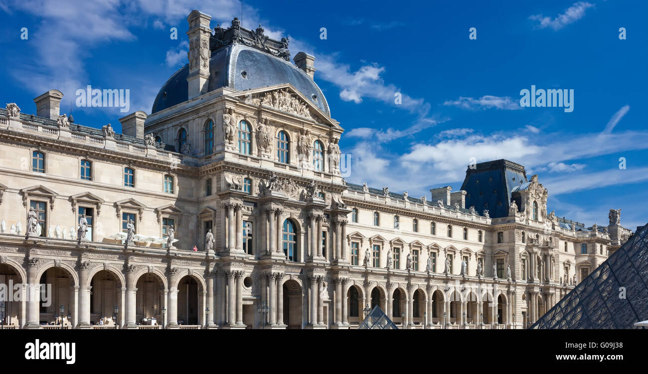 Louvre place hi-res stock photography and images - Alamy