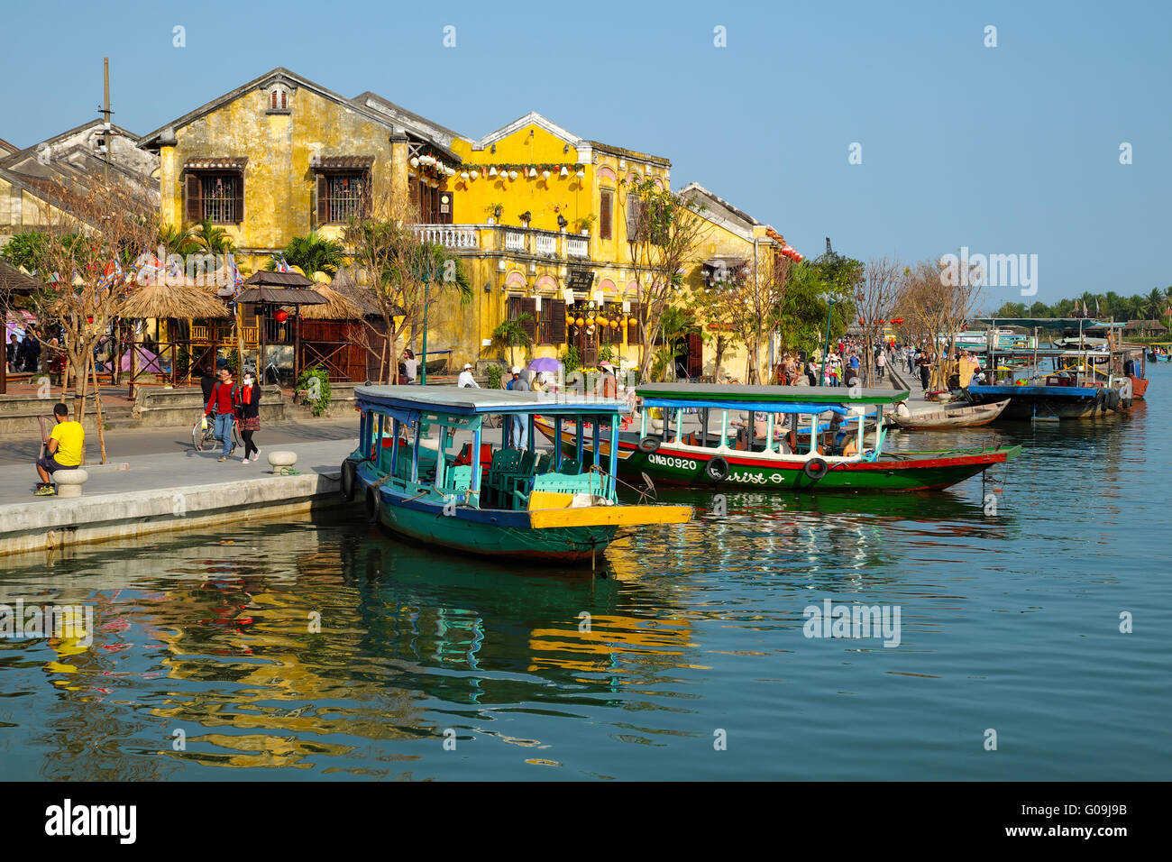 HOI AN, VIET NAM, Group of people travel Hoian old town, ancient house ...
