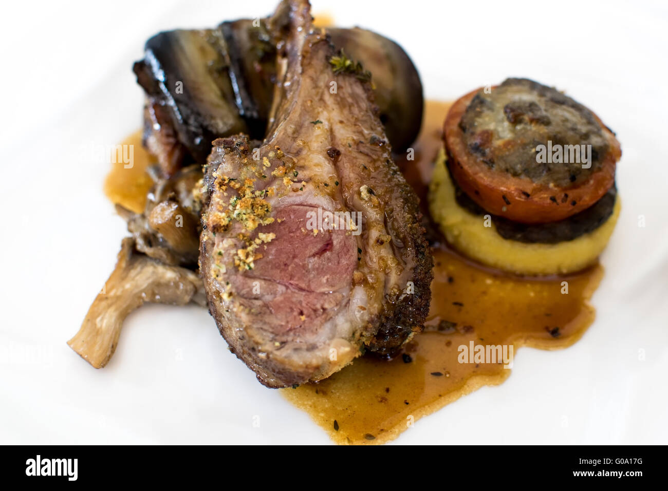 How to cook lamb hi-res stock photography and images - Alamy