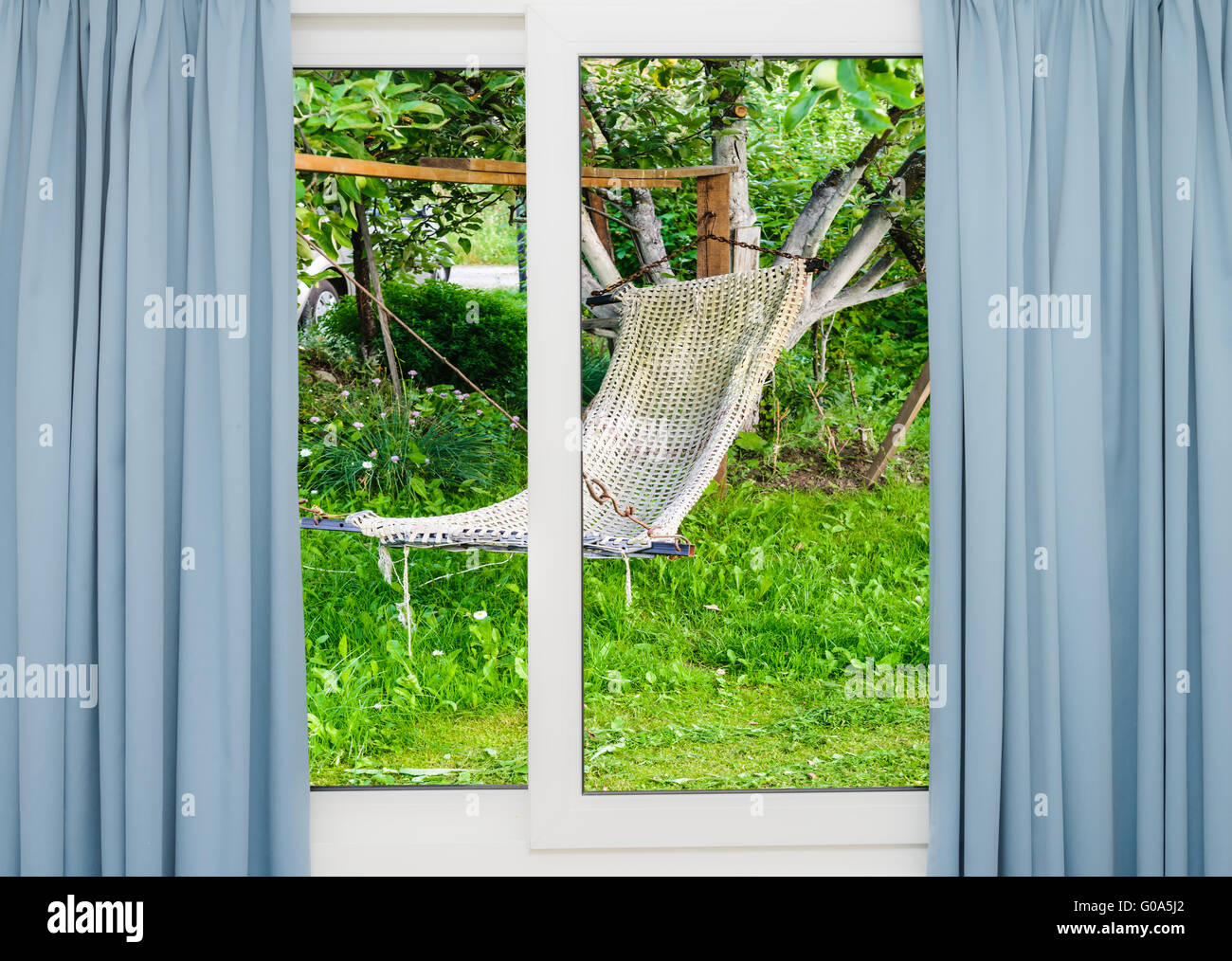Window with curtains, garden hi-res stock photography and images - Alamy