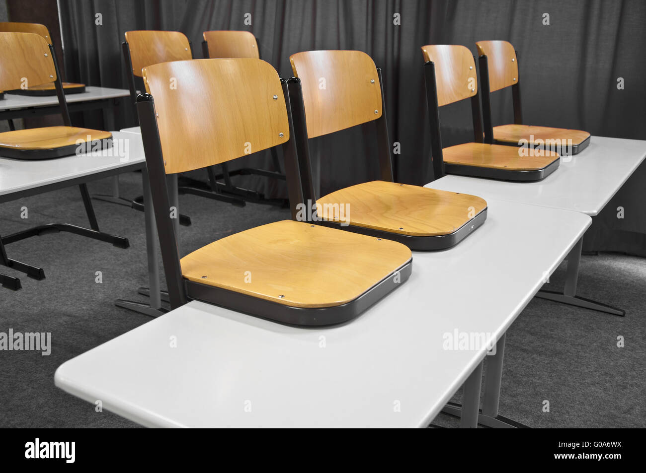 Clean school room empty hi-res stock photography and images - Alamy