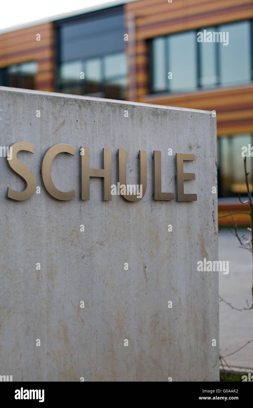 School concrete building hi-res stock photography and images - Alamy