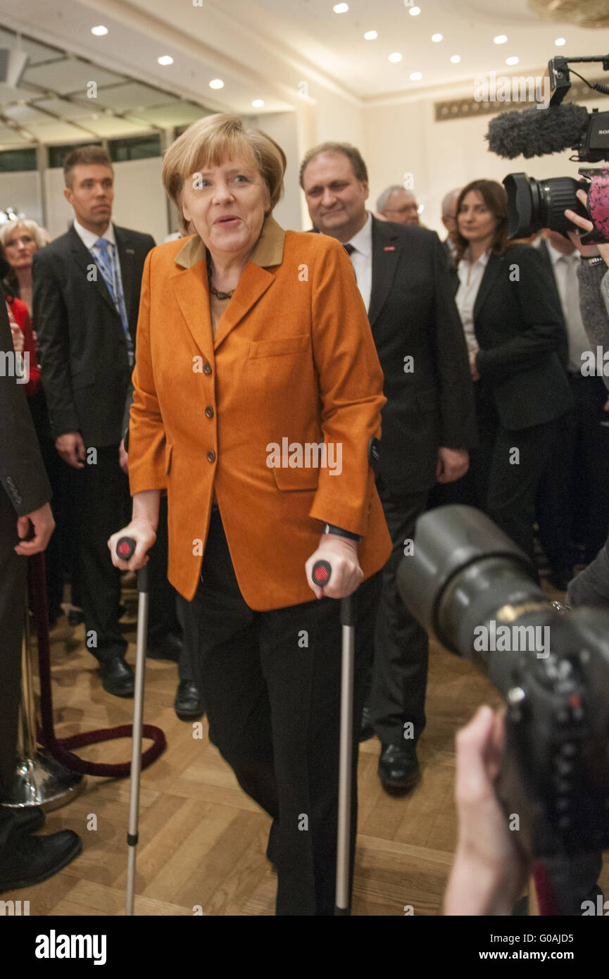 Angela merkel hands hi-res stock photography and images - Alamy