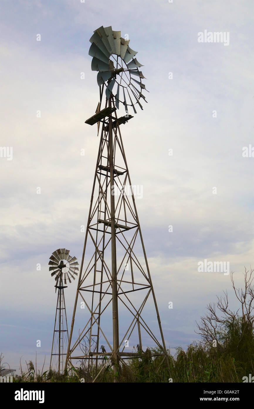 Water pump weather vane hi-res stock photography and images - Alamy