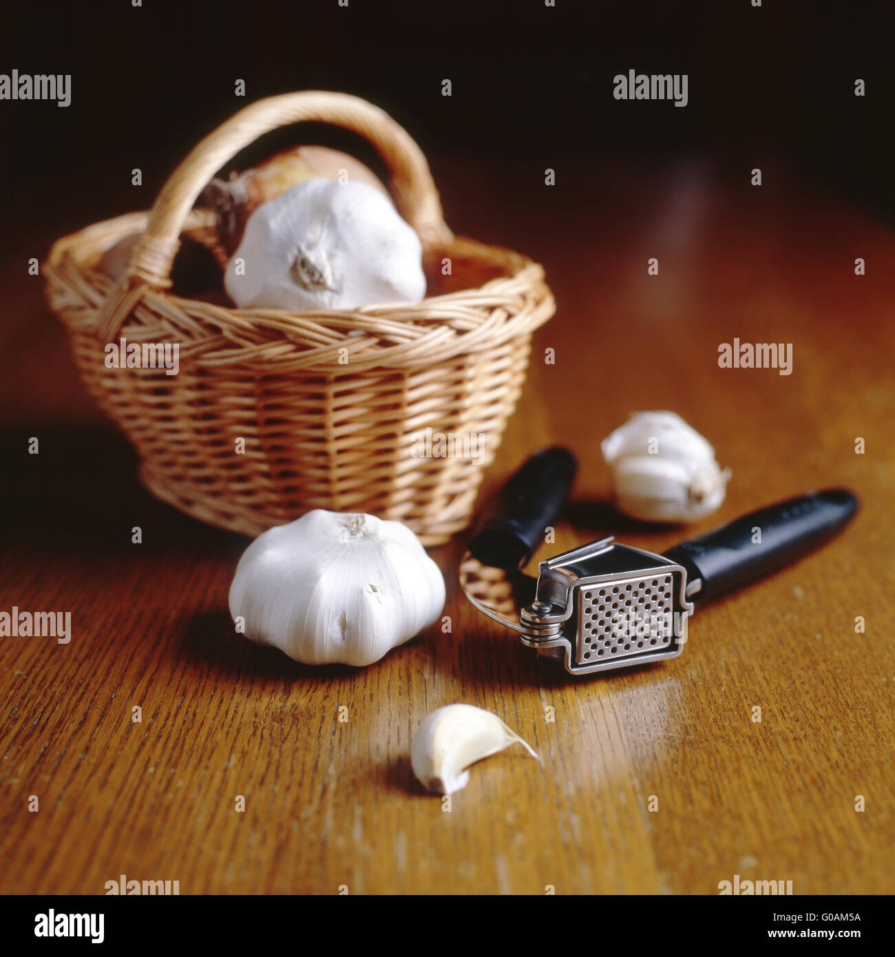 Close up garlic clove press hi-res stock photography and images - Alamy