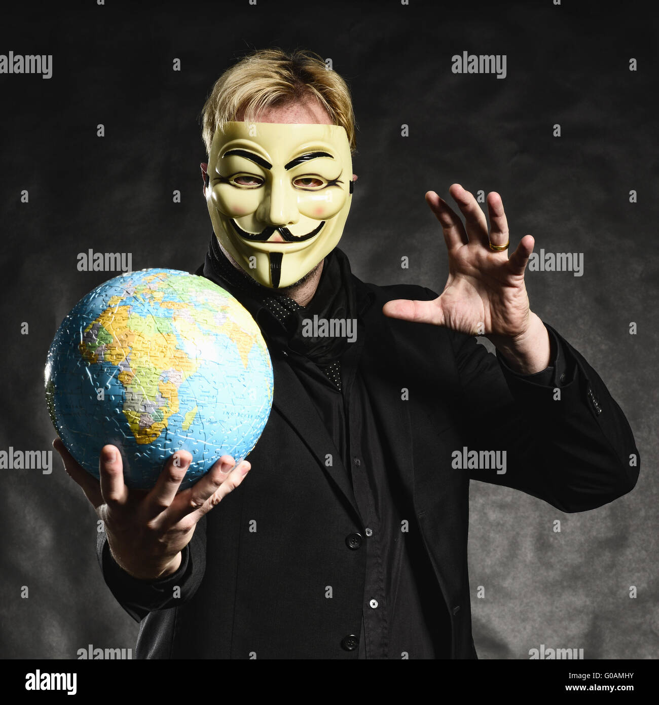 Anonymus hi-res stock photography and images - Alamy
